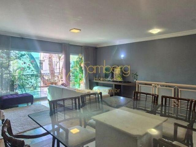 Jardim Leonor ? Casa Espaçosa com 5 Quartos Próxima à Linha Amarela do Metrô