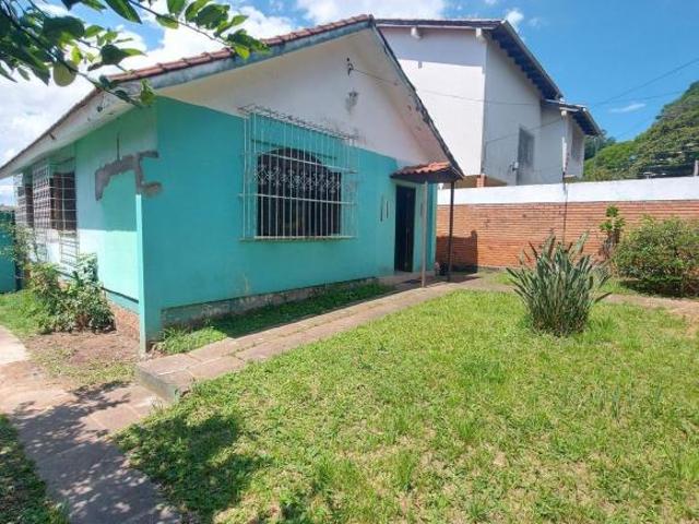 JARDIM MEDIANEIRA CASA 3 DORM.TODA TERREA COM CHAPA EM AMPLO TERRENO