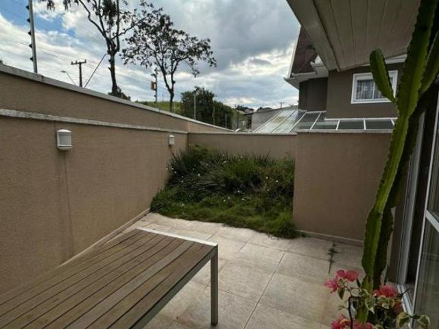 Casa com 4 suítes, 241m² úteis em condomínio com 241m²úteis no Jardim Social