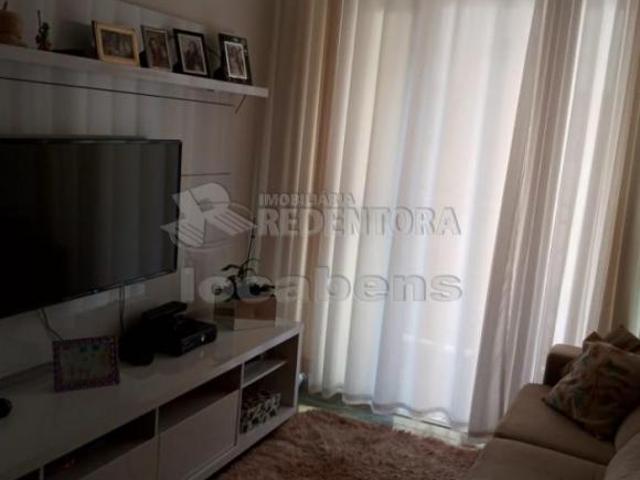 Jardim Santa Lúcia Apartamento com 02 dormitórios, sendo 01 tipo apartamento