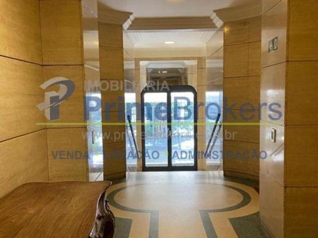 Jardim Paulista 207 m2, 3dormintorioa. 1 suite e 2 vagas,póximo a metro