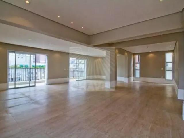 Jardim Paulista 290 m² 3 Suítes 4 Vagas 1 por andar Totalmente Reformado