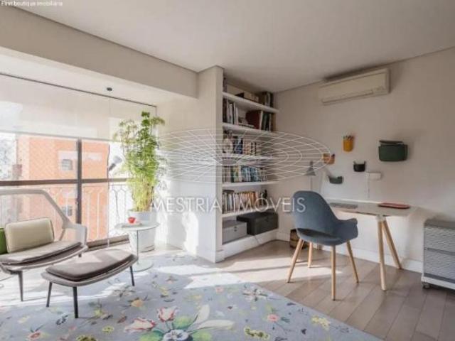 Jardim Paulista |Cobertura duplex | 276 m² | 4 dormitórios, sendo 3 suítes | Vista espetacular!