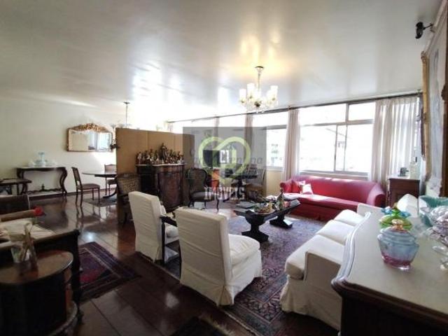 Jardim Paulista apartamento amplo, 3 quartos e 3 banheiros à Venda, 172 m² por R$ 2.000.000