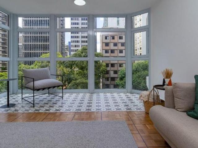 JARDIM PAULISTA EXCELENTE APARTAMENTO IMPERDÍVEL