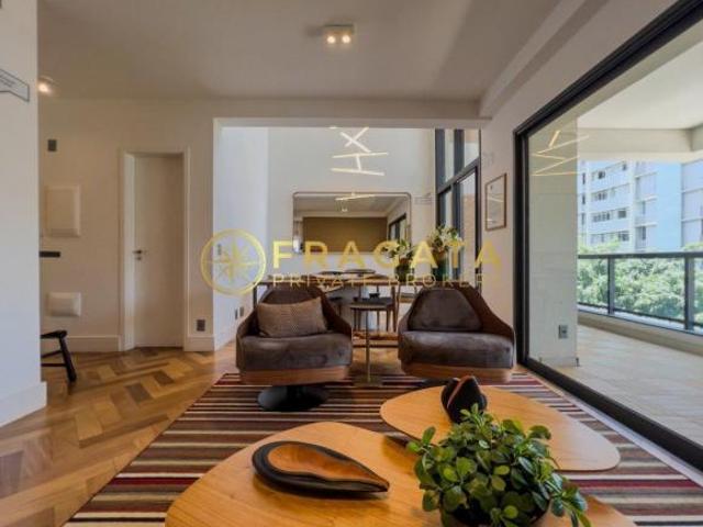 Jardins | Apartamento Novo com 127m², 3 Suítes, 2 Vagas e Tratamento acústico
