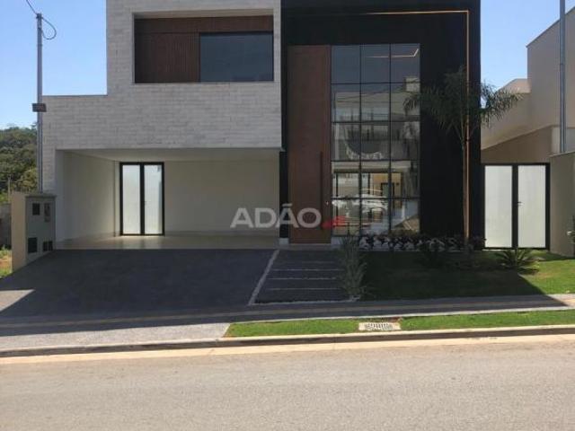 JARDINS BARCELONA Casa em Condomínio com 4 Quarto s por R$ 1850000.00 no setor Jardins Barcelona I