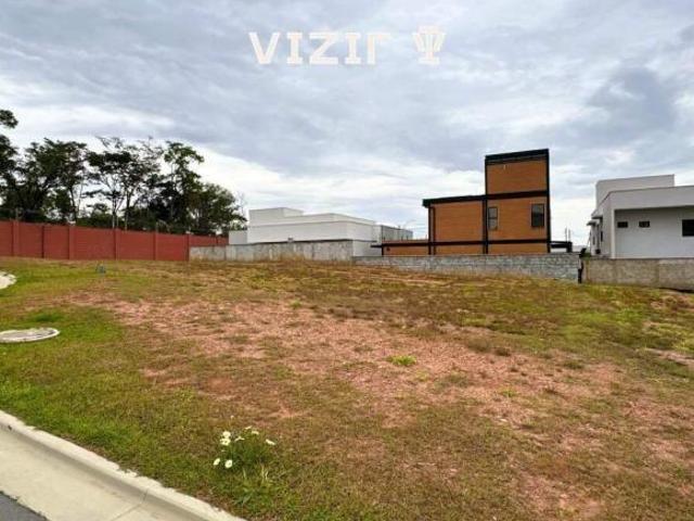 Jardins Bolonha | Lote no Condomínio Jardins Bolonha com 381 m² à venda, Senador Canedo GO