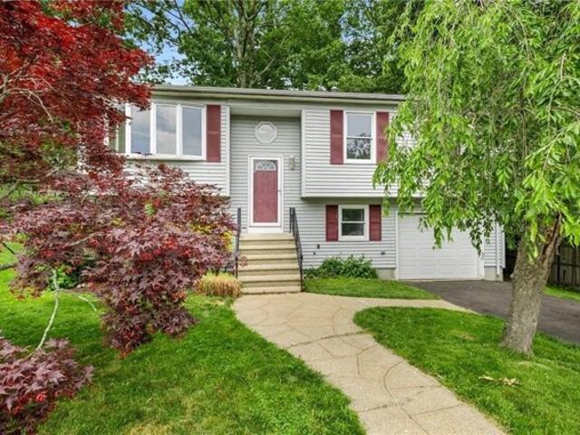 Jared Ct, North Providence, Home For Sale