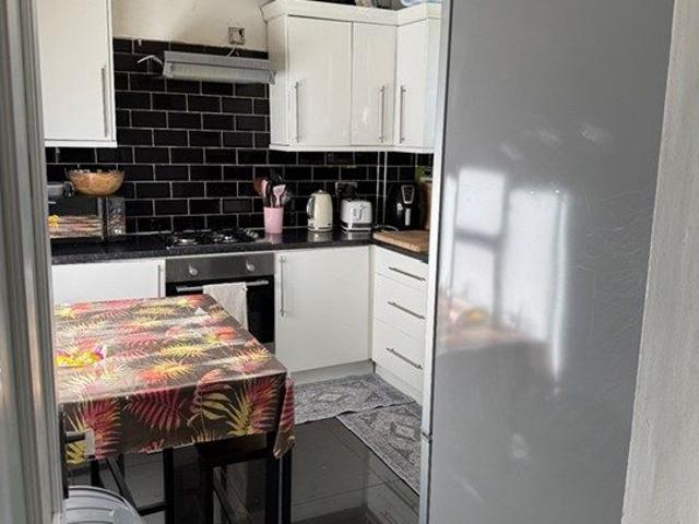 Jarman House Jubilee St, London E1, Room to rent, £1,200 pcm | PrimeLocation