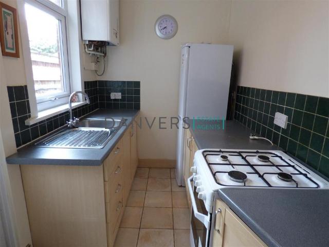 Jarrom Street, Leicester LE2 3 bed terraced house to rent £1,105 pcm £255 pw