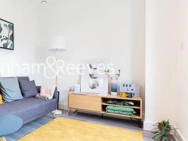 Jasmin House, 51 Lismore Boulevard, London, NW9 4EN, United Kingdom | 1 bed apartment for rent #117704262 | Rentberry