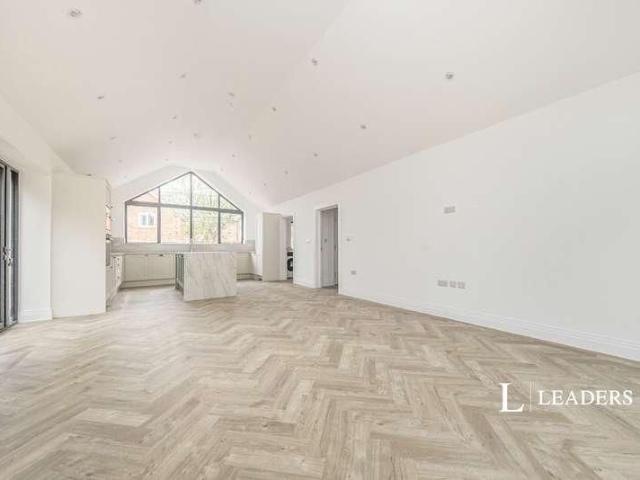 Jasmine B, Boxted Road, Mile End, Colchester, Essex, CO4