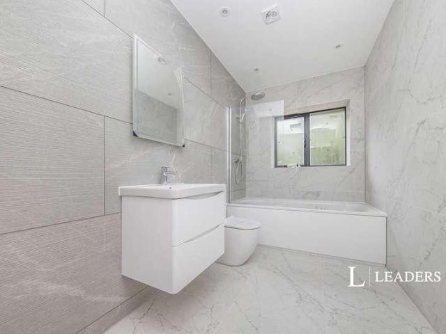 Jasmine B, Boxted Road, Mile End, Colchester, Essex, CO4