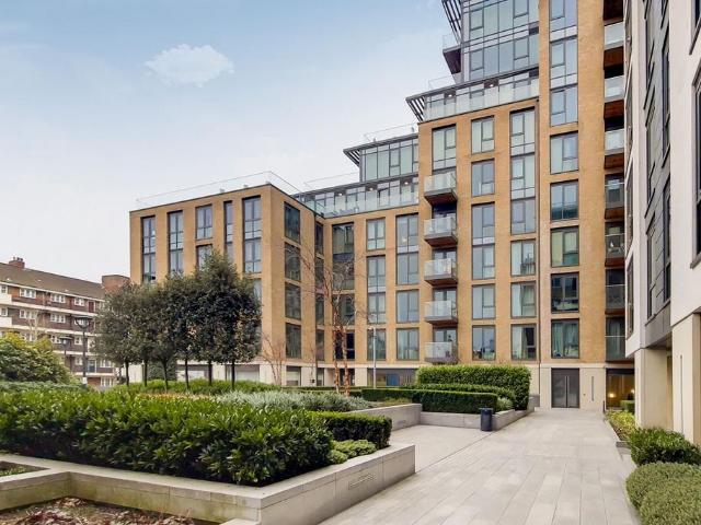 Jasmine House, Battersea, London, SW18 2 bed flat to rent £3,000 pcm £692 pw