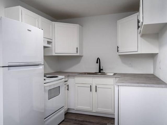 Jasmine Springs 1 Bed 1 Bath