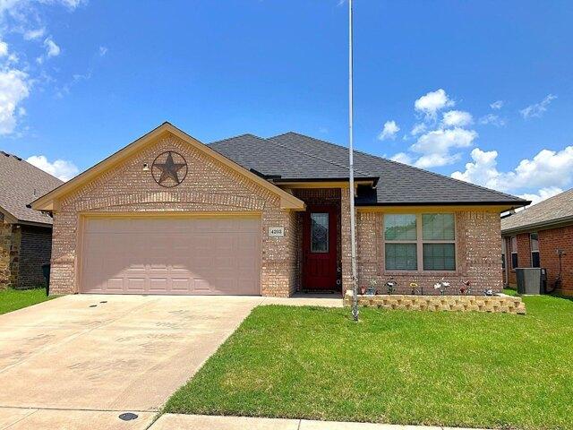 Jasper Ln, Granbury, Home For Sale