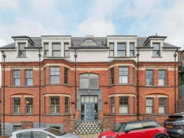 Jasper Road, London, 2 Bedroom Apartment