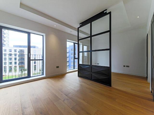 Java House, 15 Botanic Square, London City Island E14, Studio to rent, £2,100 pcm | PrimeLocation