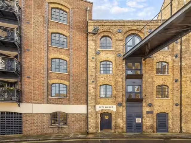 Java Wharf, 16 Shad Thames, London Studio for sale £350,000