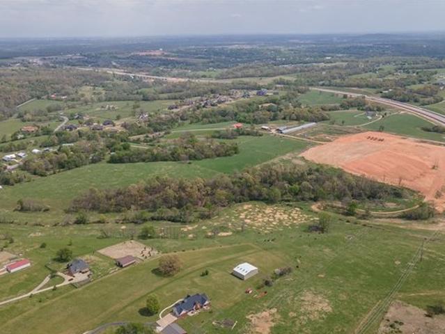 Javello Rd, Tontitown, AR 72762