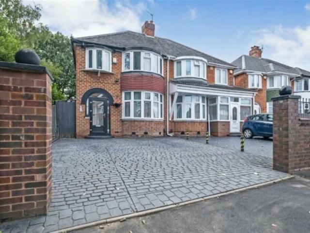 Jayshaw Avenue, Birmingham B43, 3 bed semi detached house to rent, £1,350 pcm | PrimeLocation