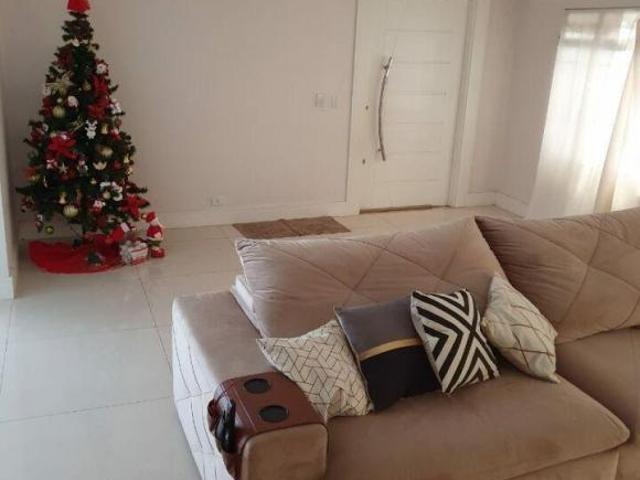 Jd Ana Maria Campo Limpo Casa térrea isolada terreno de 400m²
