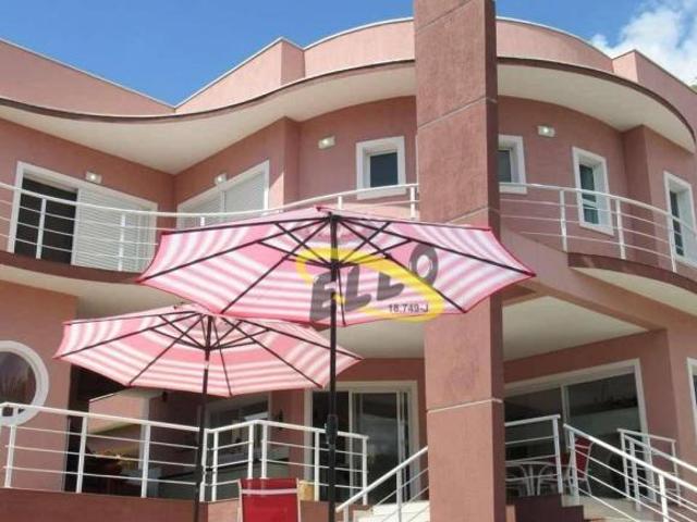 Jd. Colonial Nova, moderna, 4 suítes e 7 vagas cobertas!