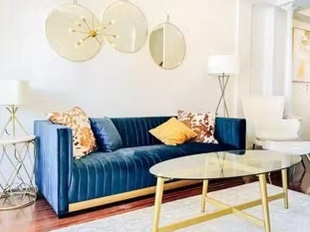 Jen Schmidt, 539 North Salina St, Washington Square 2 Bedroo.