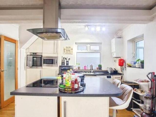 Jenkin Drive, Sheffield, 3 Bedroom Semi detached