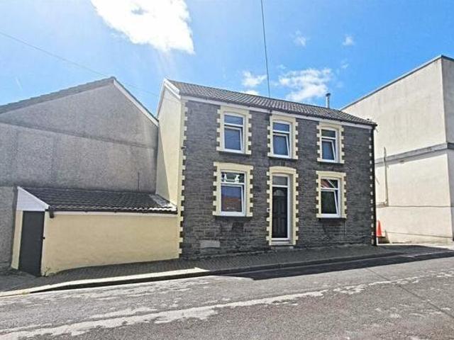 Jenkins Street, Hopkinstown, 2 Bedroom Semi detached