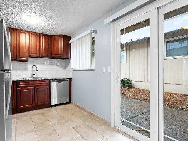 Jennings Lodge Apartments 3 Bedroom Apartment for Rent at 4803 Se Boardman Ave, Jennings Lodge, OR 97267 Jennings Lodge