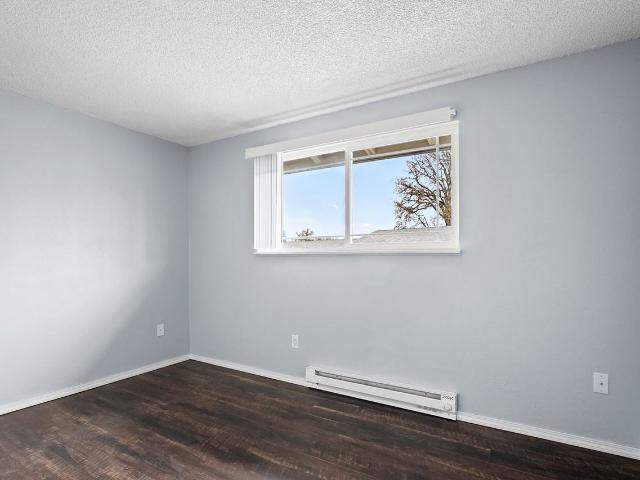 Jennings Lodge Apartments 3 Bedroom Apartment for Rent at 4803 Se Boardman Ave, Jennings Lodge, OR 97267 Jennings Lodge