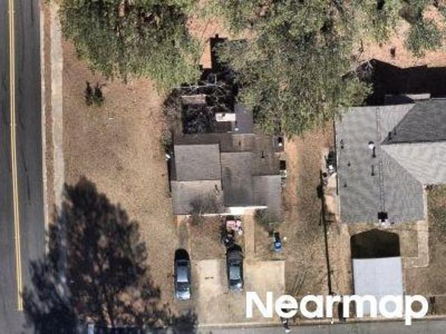 Jennifer Ln SW