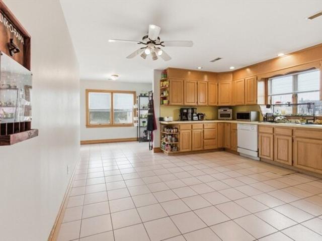 Jensen Rd Unit,watertown, Condo For Sale