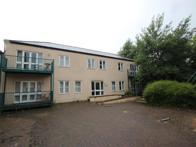 Jean Marguerite Court, Brook Street, Oxford OX1, Room to rent, £895 pcm | PrimeLocation