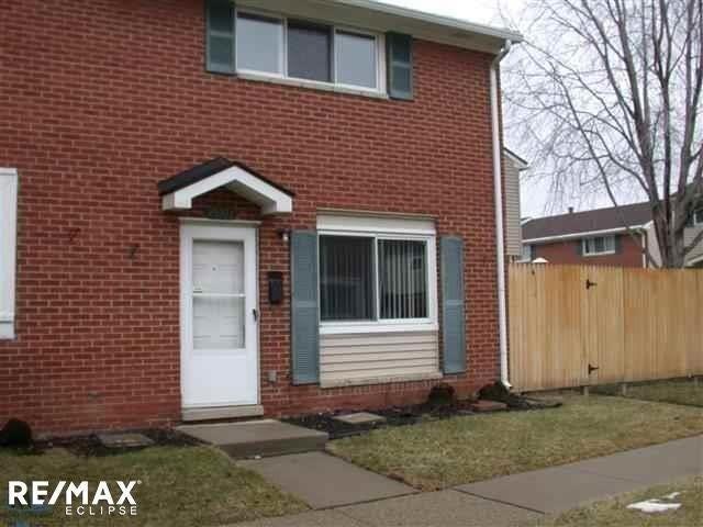Jeanette St, Roseville, Condo For Sale