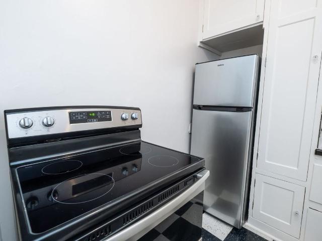 JEANNE MANOR APARTMENTS JEAN01 1 Bedroom Apartment for Rent at 1431 Sw Park Ave, Portland, OR 97201 Downtown Portland