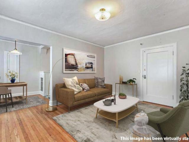 JEANNE MANOR APARTMENTS JEAN01