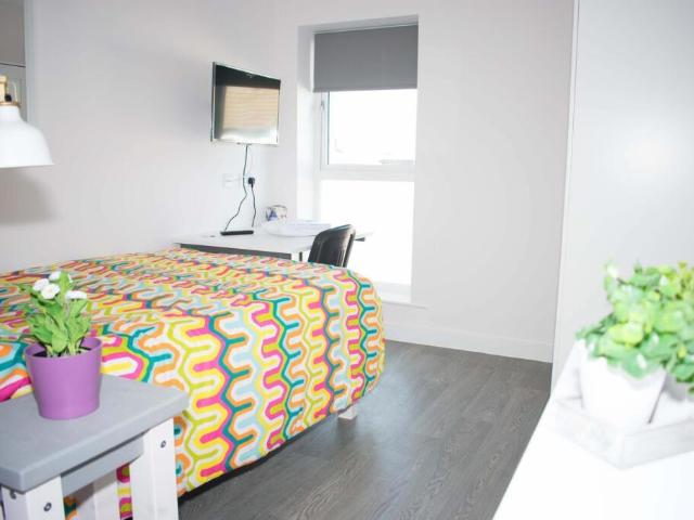 Jeffery Street Twydall, Gillingham, ME7 8 bed private hall to rent £4,800 pcm £1,108 pw