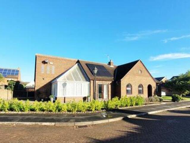Jefferson Close, Hook, 3 Bedroom Bungalow