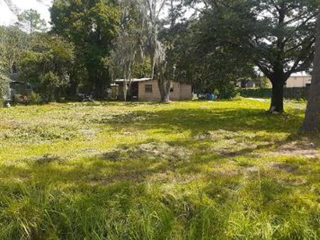 Jefferson Ave