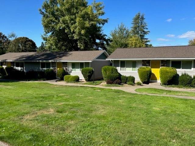 Jefferson Square Apartments 1 Bedroom Apartment for Rent at 18850 Sw Farmington Rd, Aloha, OR 97007 Cooper Mountain Aloha South