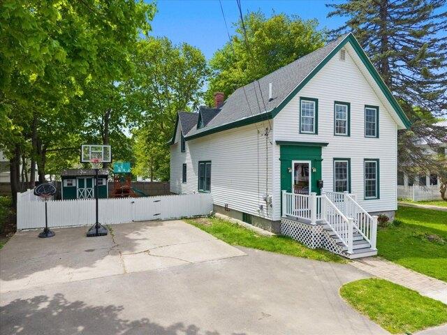 Jefferson St, Bangor, Home For Sale