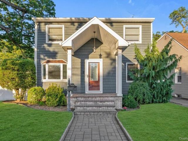 Jefferson St, Franklin Square, Home For Sale