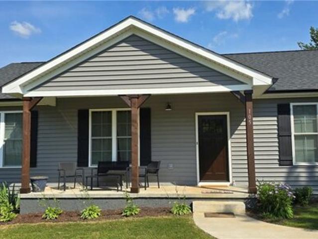 Jefferson Pl, Walhalla, Home For Sale