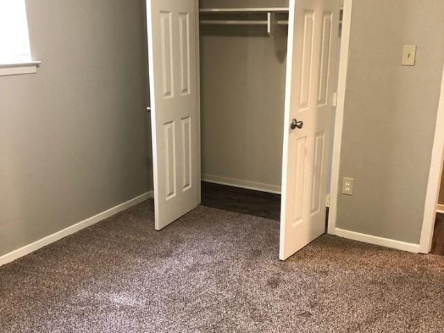 Jefferson Place Apartment Homes is the best of both worlds waiting for you. 2 Bedroom Apartment for Rent at 560 S Jefferson Pl, Memphis, TN 38105 Victorian Village