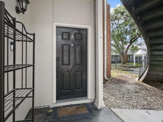 Jefferson Place Blvd Apt A, Baton Rouge, Condo For Sale