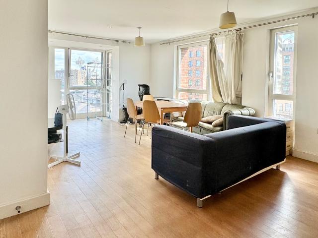 Jefferson Plaza, London E3, 3 bed flat to rent, £3,358 pcm | PrimeLocation