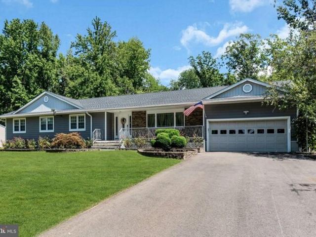 Jeffrey Ln, East Windsor, Home For Sale